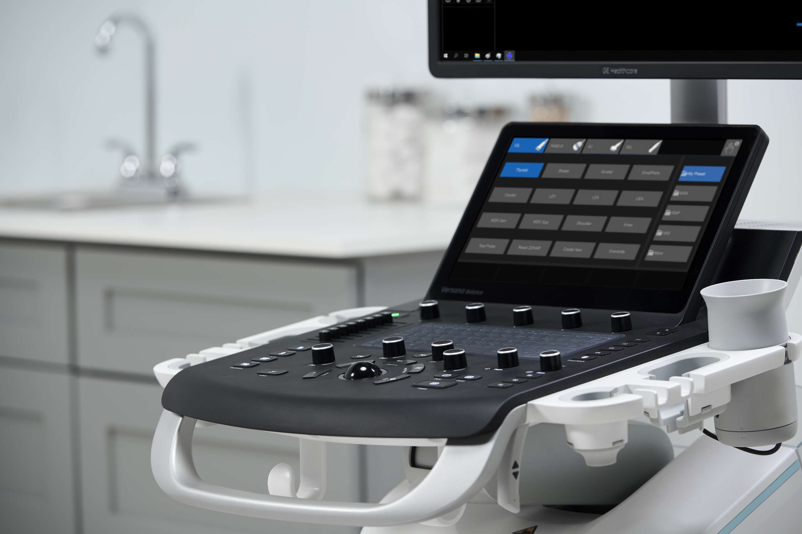 GE Versana Balance Platinum - 4medic GmbH